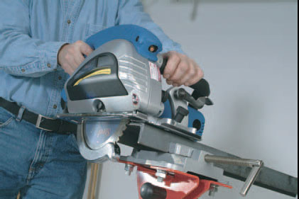 Steelmax saw store